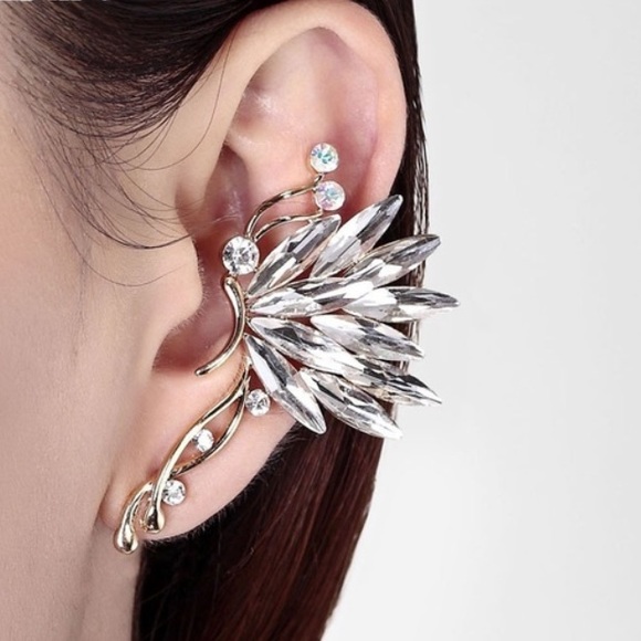 Kathrono | Jewelry | Lovely Butterfly Rhinestone Ear Cuff Available In ...